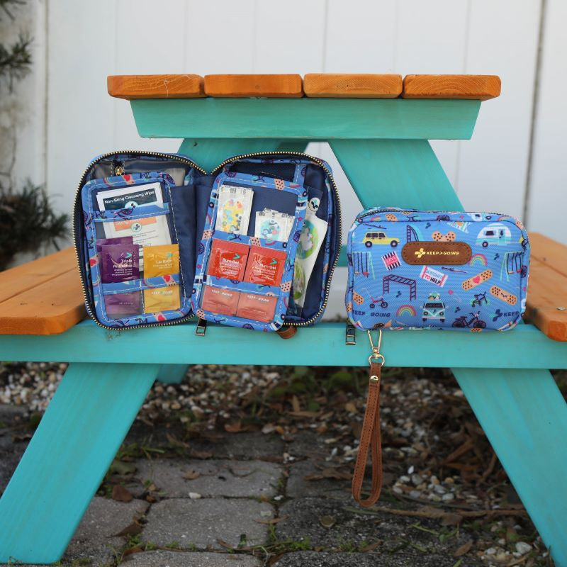 First Aid Signature GoKit (130 pcs) - KEEP>GOING First Aid