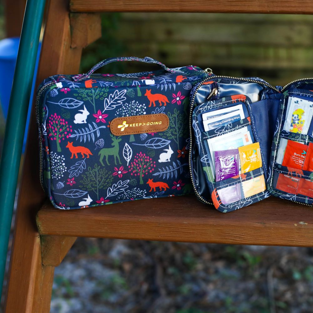 First Aid Woodland SuperKit (270 pcs) - KEEP>GOING First Aid